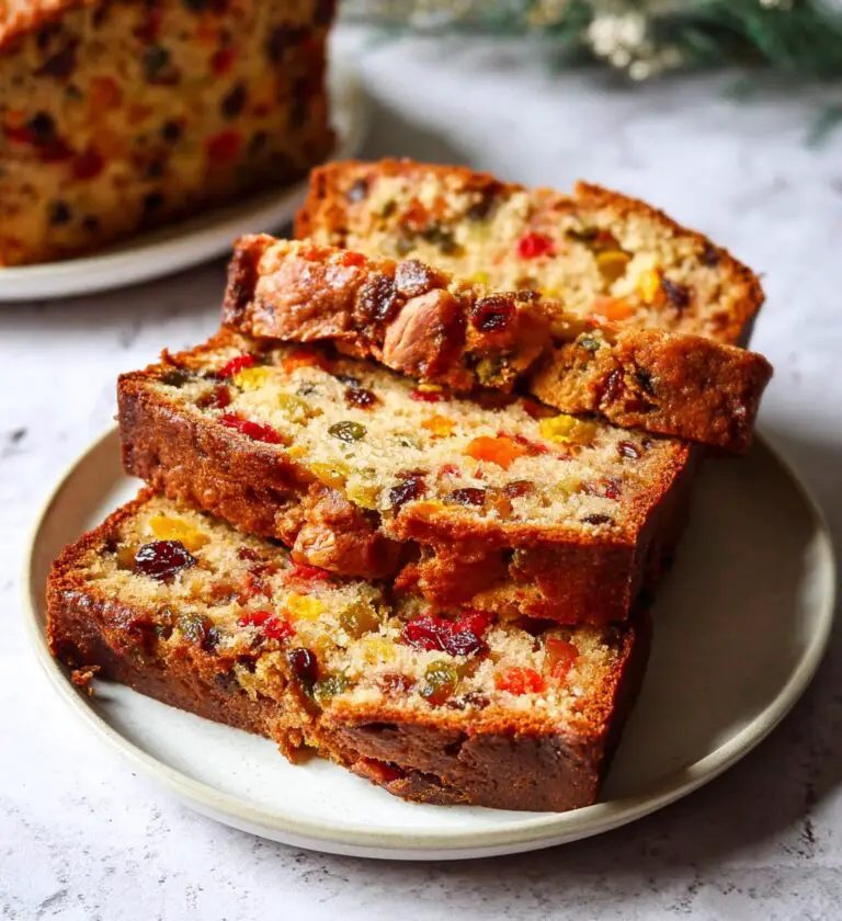 Christmas Loaf Cakes: 7 Festive Flavors to Savor