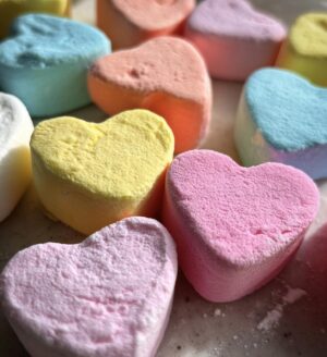 Cute Valentine’s Day Candy Hearts: 5 Sweet Steps to Love – Vihaad Rezepte